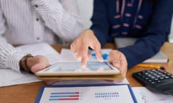 What Is a Human Life Value Calculator & Why It Matters in the UAE